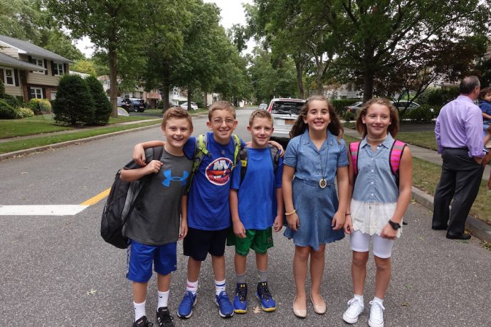 First Day Of School - I Have A Middle Schooler! (Plus Weekly VLOG ...