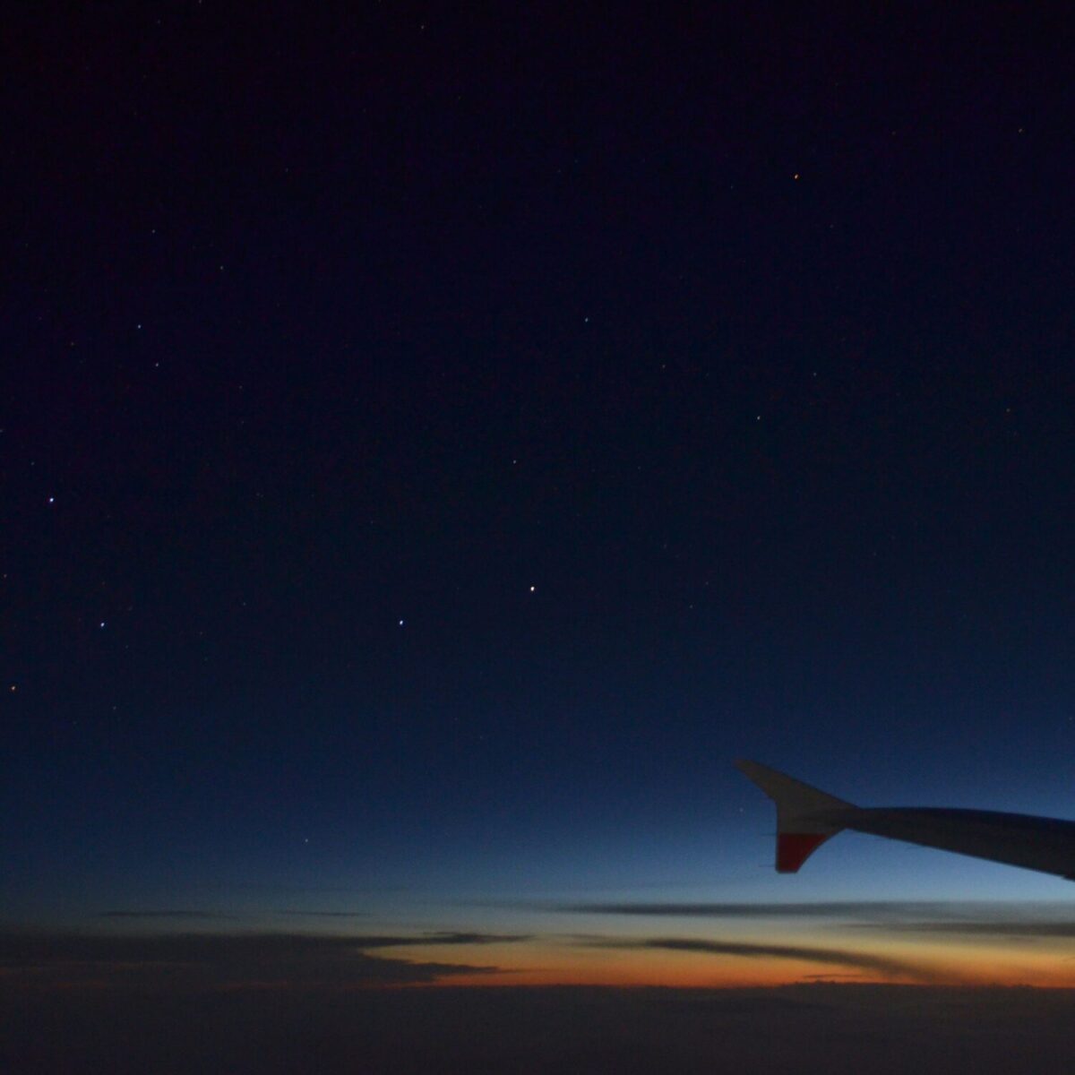 Overnight Flight Tips - How To Make The Best Of Your Red Eye